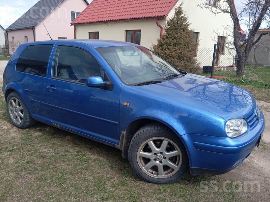 Синий Фольксваген Гольф 2000 в Резекне, объемом двигателя 1.90 л и пробегом 259 тыс. км за 2300 €, фото 5 на AUTOMOTO.COM.LV