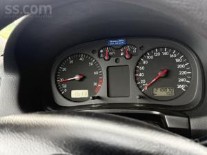 Zils Volkswagen Golf 2001 Cēsis, ar dzinēja tilpumu 1.60 L un nobraukumu 219 tūkst. km par 2100 €, foto 12 vietnē AUTOMOTO.COM.LV