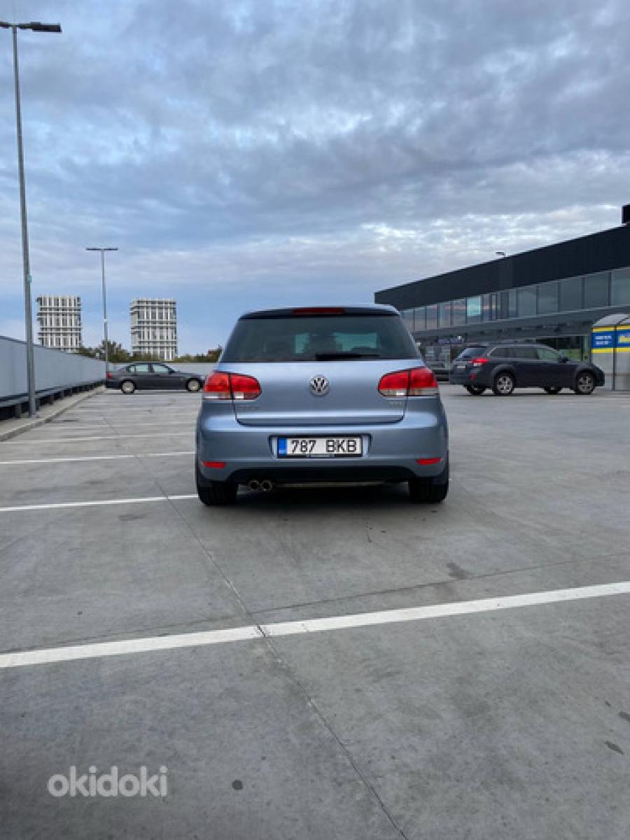 Zils Volkswagen Golf 2009 Tallina, ar dzinēja tilpumu 2.00 L un nobraukumu 223 tūkst. km par 3500 €, foto 3 vietnē AUTOMOTO.COM.LV
