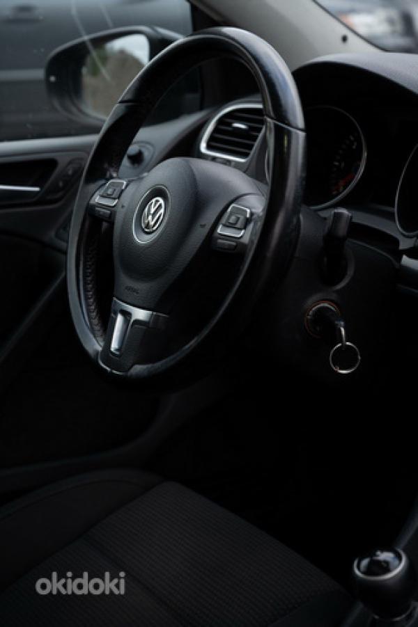 Blue Volkswagen Golf 2009 in Tallinn, with an engine capacity of 2.00 L and mileage of 223 thousand km for 3500 €, photo 5 on AUTOMOTO.COM.LV