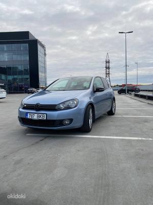 Zils Volkswagen Golf 2009 Tallina, ar dzinēja tilpumu 2.00 L un nobraukumu 223 tūkst. km par 3500 €, foto 17 vietnē AUTOMOTO.COM.LV