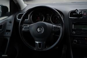 Zils Volkswagen Golf 2009 Tallina, ar dzinēja tilpumu 2.00 L un nobraukumu 223 tūkst. km par 3500 €, foto 20 vietnē AUTOMOTO.COM.LV