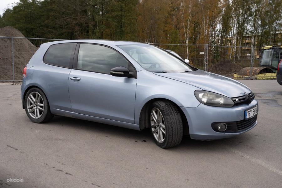 Zils Volkswagen Golf 2009 Tallina, ar dzinēja tilpumu 2.00 L un nobraukumu 223 tūkst. km par 3500 €, foto 29 vietnē AUTOMOTO.COM.LV