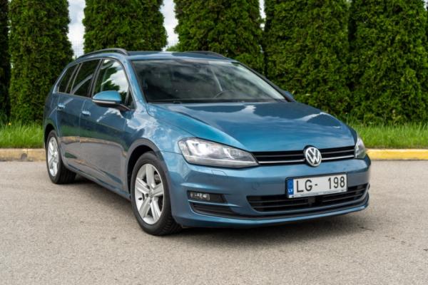 Zils Volkswagen Golf 2014 Rīga, ar dzinēja tilpumu 1.60 L un nobraukumu 360 tūkst. km par 5900 €, foto 1 vietnē AUTOMOTO.COM.LV