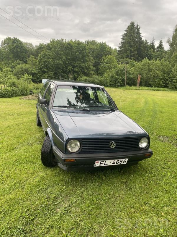 Zils Volkswagen Golf 1986 Valmiera, ar dzinēja tilpumu 1.30 L un nobraukumu 148 tūkst. km par 1700 €, foto 1 vietnē AUTOMOTO.COM.LV