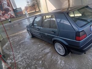 Zils Volkswagen Golf 1988 Šauļi, ar dzinēja tilpumu 1.60 L un nobraukumu 200 tūkst. km par 3000 €, foto 4 vietnē AUTOMOTO.COM.LV