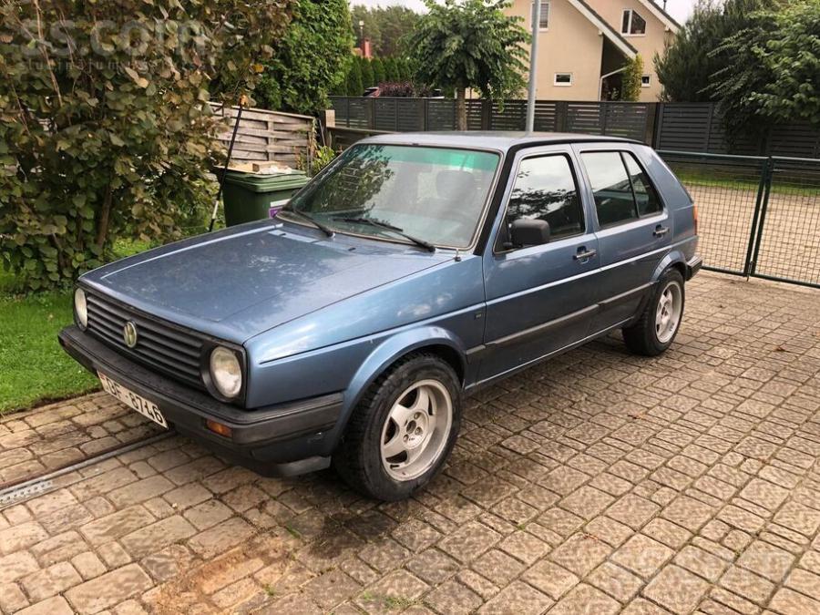 Blue Volkswagen Golf 1988 in Riga, with an engine capacity of 1.60 L and mileage of 225 thousand km for 1650 €, photo 1 on AUTOMOTO.COM.LV