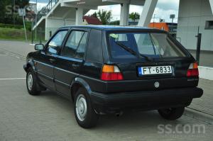 Zils Volkswagen Golf 1989 Rēzekne, ar dzinēja tilpumu 1.30 L un nobraukumu 268 tūkst. km par 1500 €, foto 5 vietnē AUTOMOTO.COM.LV