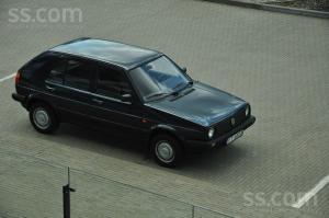 Zils Volkswagen Golf 1989 Rēzekne, ar dzinēja tilpumu 1.30 L un nobraukumu 268 tūkst. km par 1500 €, foto 7 vietnē AUTOMOTO.COM.LV