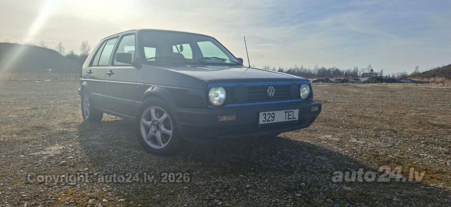Blue Volkswagen Golf 1990 in Tallinn, with an engine capacity of 1.60 L and mileage of 180 thousand km for 1999 €, photo 1 on AUTOMOTO.COM.LV