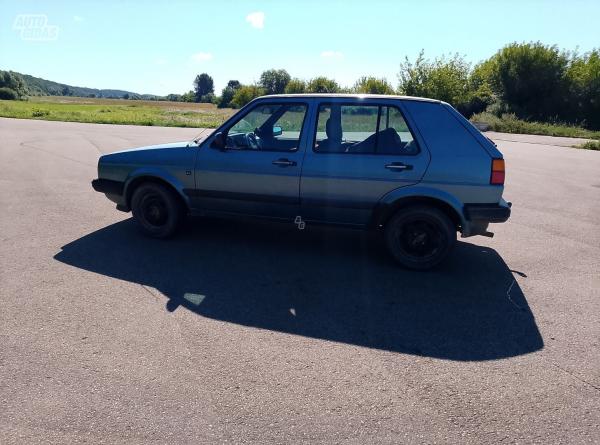 Zils Volkswagen Golf 1991 Kauņa, ar dzinēja tilpumu 1.80 L un nobraukumu 310 tūkst. km par 1900 €, foto 6 vietnē AUTOMOTO.COM.LV