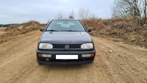 Zils Volkswagen Golf 1994 Viļņa, ar dzinēja tilpumu 1.90 L un nobraukumu 48 tūkst. km par 1050 €, foto 13 vietnē AUTOMOTO.COM.LV