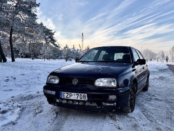 Blue Volkswagen Golf 1996 in Klaipeda, with an engine capacity of 1.90 L and mileage of 33 thousand km for 950 €, photo 4 on AUTOMOTO.COM.LV