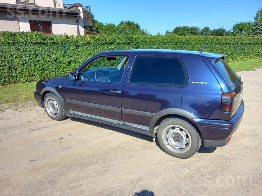 Zils Volkswagen Golf 1996 Kuldīga, ar dzinēja tilpumu 1.80 L un nobraukumu 235 tūkst. km par 1000 €, foto 7 vietnē AUTOMOTO.COM.LV