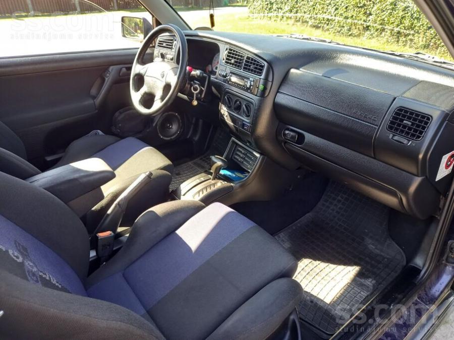 Zils Volkswagen Golf 1996 Kuldīga, ar dzinēja tilpumu 1.80 L un nobraukumu 235 tūkst. km par 1000 €, foto 12 vietnē AUTOMOTO.COM.LV