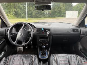 Zils Volkswagen Golf 1997 Kohtla-Jerve, ar dzinēja tilpumu 1.90 L un nobraukumu 303 tūkst. km par 2400 €, foto 6 vietnē AUTOMOTO.COM.LV