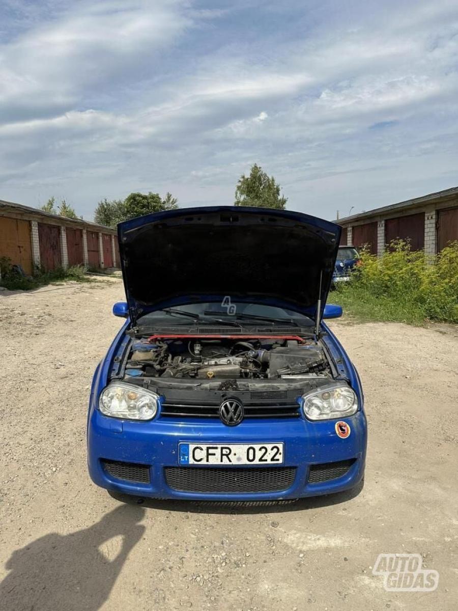Blue Volkswagen Golf 1998 in Siauliai, with an engine capacity of 1.80 L and mileage of 270 thousand km for 700 €, photo 1 on AUTOMOTO.COM.LV