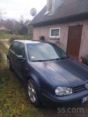 Blue Volkswagen Golf 1998 in Kraslava, with an engine capacity of 1.60 L and mileage of 352 thousand km for 850 €, photo 2 on AUTOMOTO.COM.LV