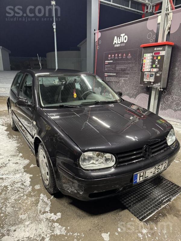 Blue Volkswagen Golf 1998 in Riga, with an engine capacity of 1.90 L and mileage of 343 thousand km for 1200 €, photo 1 on AUTOMOTO.COM.LV
