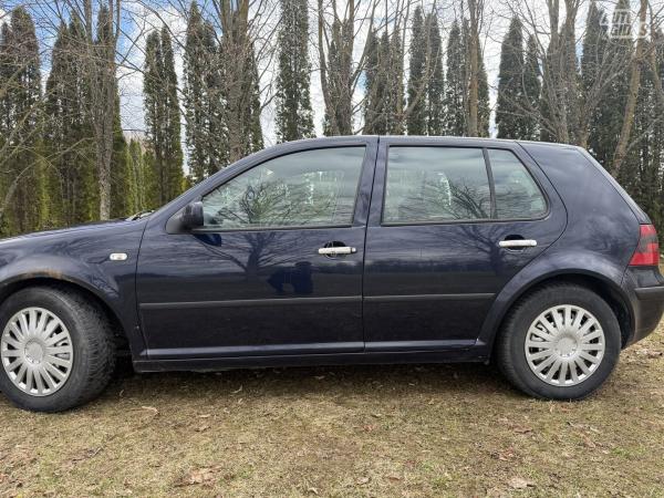 Zils Volkswagen Golf 1998 Biržai, ar dzinēja tilpumu 1.90 L un nobraukumu 409 tūkst. km par 850 €, foto 3 vietnē AUTOMOTO.COM.LV
