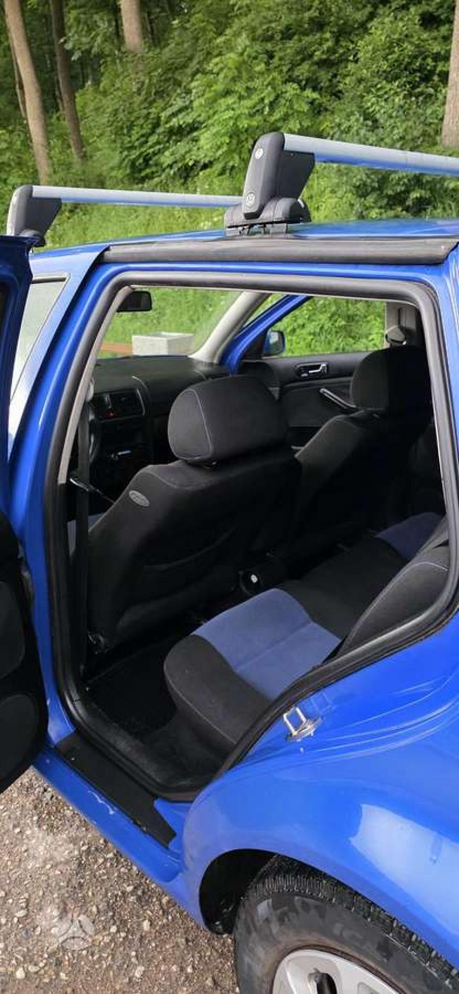 Zils Volkswagen Golf 1998 Jonava, ar dzinēja tilpumu 1.90 L un nobraukumu 421 tūkst. km par 950 €, foto 5 vietnē AUTOMOTO.COM.LV