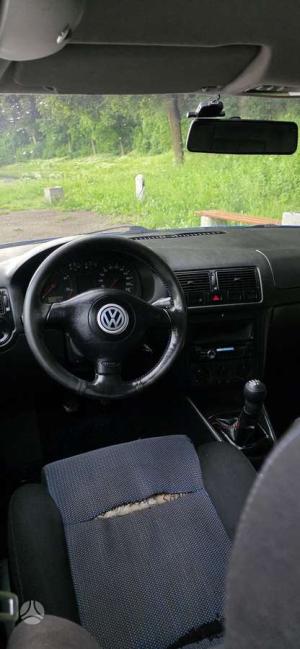 Zils Volkswagen Golf 1998 Jonava, ar dzinēja tilpumu 1.90 L un nobraukumu 421 tūkst. km par 950 €, foto 12 vietnē AUTOMOTO.COM.LV