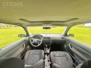 Zils Volkswagen Golf 1998 Alūksne, ar dzinēja tilpumu 1.60 L un nobraukumu 0 tūkst. km par 1200 €, foto 9 vietnē AUTOMOTO.COM.LV
