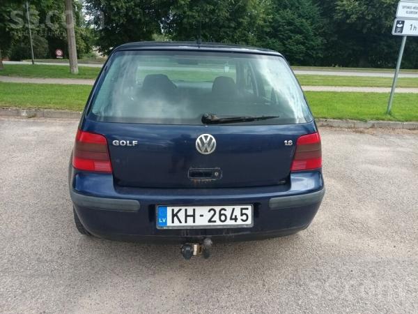 Zils Volkswagen Golf 1998 Cēsis, ar dzinēja tilpumu 1.60 L un nobraukumu 336 tūkst. km par 900 €, foto 4 vietnē AUTOMOTO.COM.LV