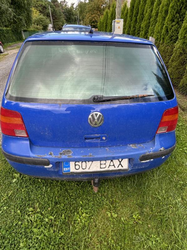 Zils Volkswagen Golf 1998 Kunda, ar dzinēja tilpumu 1.90 L un nobraukumu 463 tūkst. km par 750 €, foto 6 vietnē AUTOMOTO.COM.LV