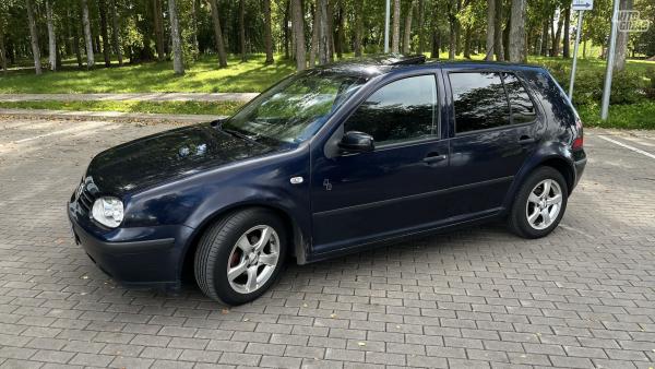 Zils Volkswagen Golf 1998 Šauļi, ar dzinēja tilpumu 1.40 L un nobraukumu 290 tūkst. km par 1000 €, foto 7 vietnē AUTOMOTO.COM.LV