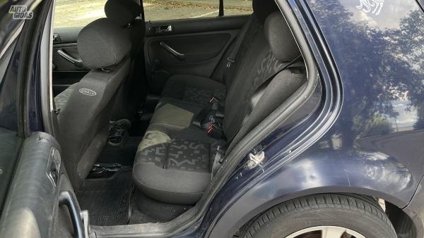 Zils Volkswagen Golf 1998 Šauļi, ar dzinēja tilpumu 1.40 L un nobraukumu 290 tūkst. km par 1000 €, foto 10 vietnē AUTOMOTO.COM.LV