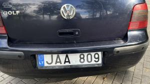 Zils Volkswagen Golf 1998 Šauļi, ar dzinēja tilpumu 1.40 L un nobraukumu 290 tūkst. km par 1000 €, foto 14 vietnē AUTOMOTO.COM.LV