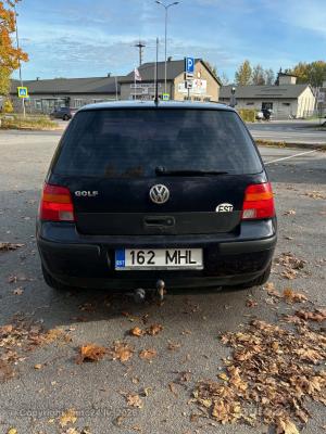 Blue Volkswagen Golf 1998 in Viljandi, with an engine capacity of 1.40 L and mileage of 225 thousand km for 950 €, photo 4 on AUTOMOTO.COM.LV