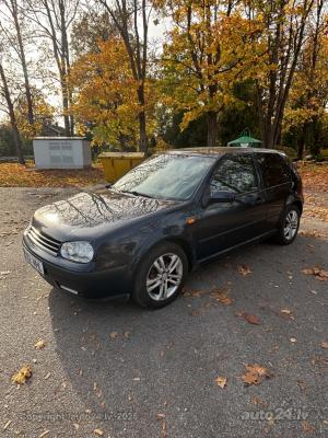 Blue Volkswagen Golf 1998 in Viljandi, with an engine capacity of 1.40 L and mileage of 225 thousand km for 950 €, photo 6 on AUTOMOTO.COM.LV