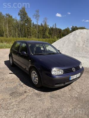 Blue Volkswagen Golf 1999 in Valmiera, with an engine capacity of 1.80 L and mileage of 461 thousand km for 800 €, photo 1 on AUTOMOTO.COM.LV