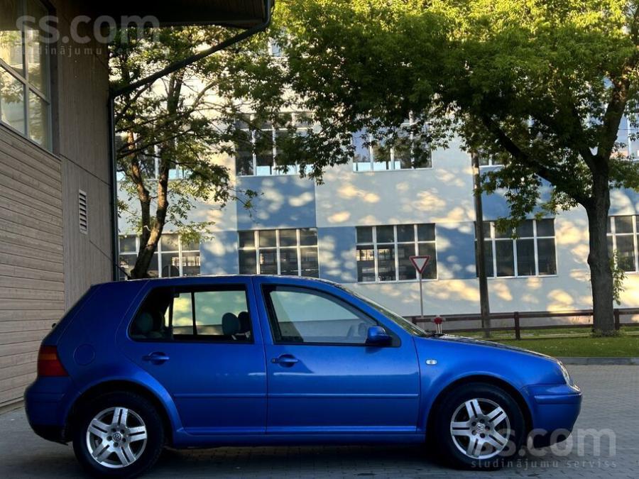 Blue Volkswagen Golf 1999 in Jelgava, with an engine capacity of 1.40 L and mileage of 0 thousand km for 1650 €, photo 3 on AUTOMOTO.COM.LV