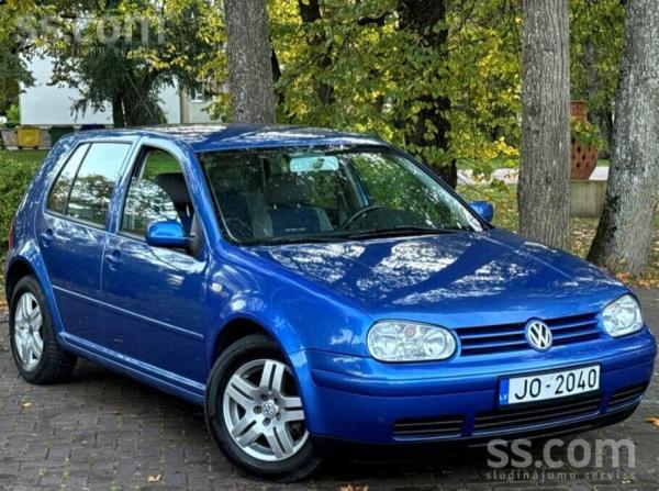 Blue Volkswagen Golf 1999 in Riga, with an engine capacity of 1.40 L and mileage of 306 thousand km for 1550 €, photo 1 on AUTOMOTO.COM.LV