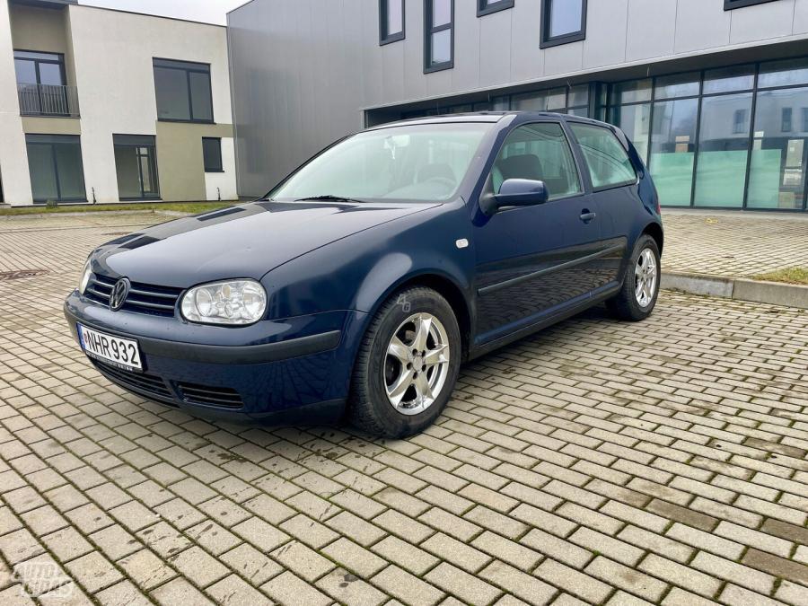 Zils Volkswagen Golf 1999 Viļņa, ar dzinēja tilpumu 1.90 L un nobraukumu 343 tūkst. km par 1250 €, foto 1 vietnē AUTOMOTO.COM.LV