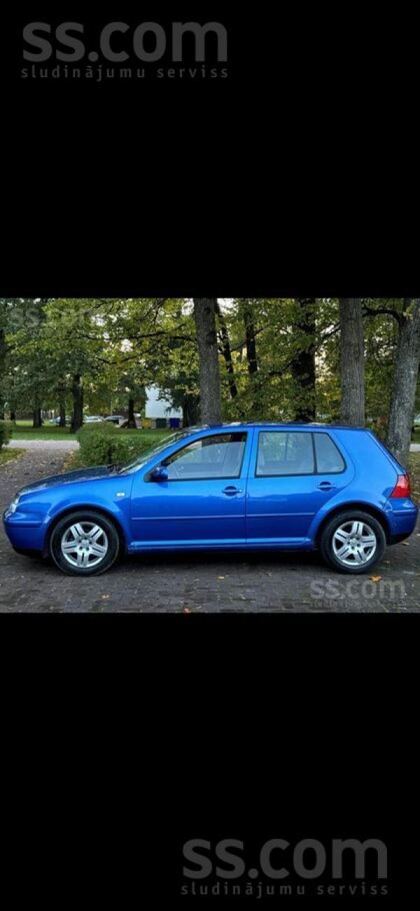 Blue Volkswagen Golf 1999 in Riga, with an engine capacity of 1.40 L and mileage of 307 thousand km for 1350 €, photo 4 on AUTOMOTO.COM.LV