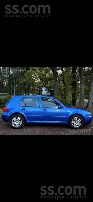 Blue Volkswagen Golf 1999 in Riga, with an engine capacity of 1.40 L and mileage of 307 thousand km for 1350 €, photo 5 on AUTOMOTO.COM.LV