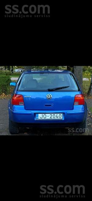 Blue Volkswagen Golf 1999 in Riga, with an engine capacity of 1.40 L and mileage of 307 thousand km for 1350 €, photo 8 on AUTOMOTO.COM.LV