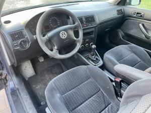 Zils Volkswagen Golf 1999 Viļņa, ar dzinēja tilpumu 1.90 L un nobraukumu 343 tūkst. km par 1300 €, foto 11 vietnē AUTOMOTO.COM.LV