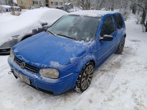 Zils Volkswagen Golf 1999 Kauņa, ar dzinēja tilpumu 1.90 L un nobraukumu 360 tūkst. km par 400 €, foto 6 vietnē AUTOMOTO.COM.LV