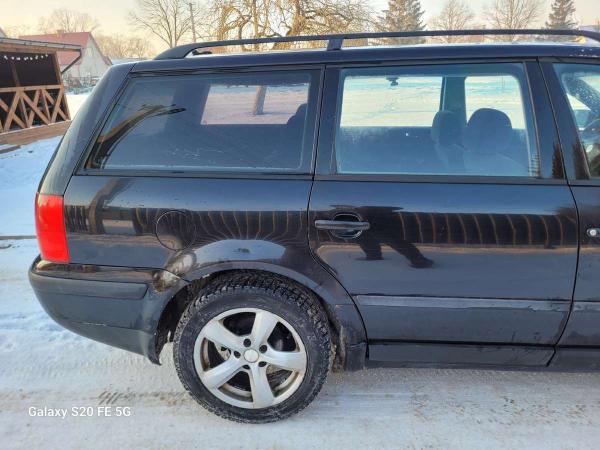 Blue Volkswagen Golf 1999 in Vilkaviskis, with an engine capacity of 1.90 L and mileage of 338 thousand km for 590 €, photo 7 on AUTOMOTO.COM.LV