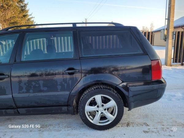 Blue Volkswagen Golf 1999 in Vilkaviskis, with an engine capacity of 1.90 L and mileage of 338 thousand km for 590 €, photo 8 on AUTOMOTO.COM.LV