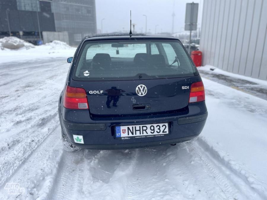 Zils Volkswagen Golf 1999 Viļņa, ar dzinēja tilpumu 1.90 L un nobraukumu 343 tūkst. km par 1300 €, foto 8 vietnē AUTOMOTO.COM.LV