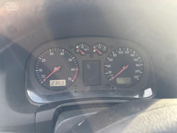 Blue Volkswagen Golf 1999 in Raseiniai, with an engine capacity of 1.40 L and mileage of 243 thousand km for 850 €, photo 9 on AUTOMOTO.COM.LV
