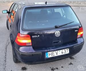 Zils Volkswagen Golf 1999 Viļņa, ar dzinēja tilpumu 1.90 L un nobraukumu 367 tūkst. km par 500 €, foto 11 vietnē AUTOMOTO.COM.LV