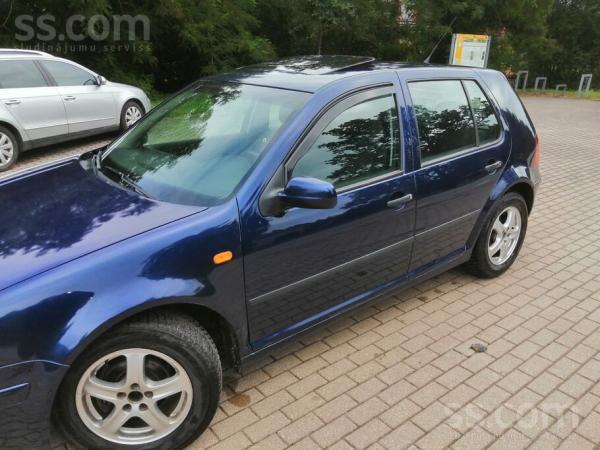 Blue Volkswagen Golf 1999 in Tukums, with an engine capacity of 1.90 L and mileage of 352 thousand km for 1600 €, photo 4 on AUTOMOTO.COM.LV