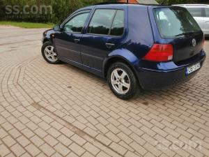Zils Volkswagen Golf 1999 Tukums, ar dzinēja tilpumu 1.90 L un nobraukumu 352 tūkst. km par 1600 €, foto 8 vietnē AUTOMOTO.COM.LV